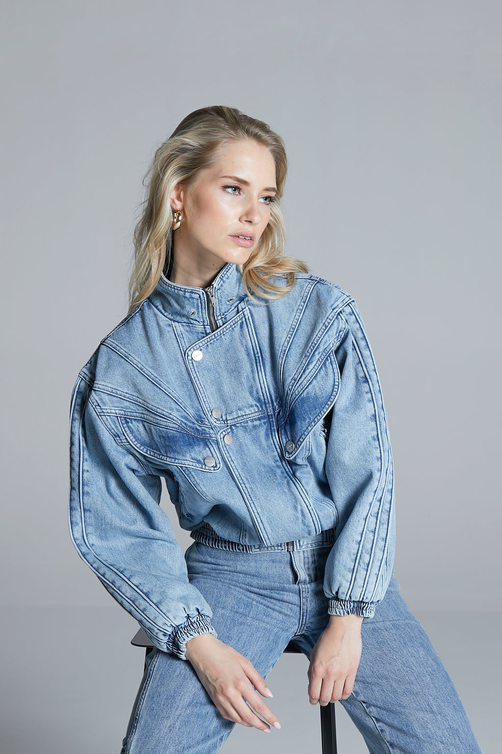 Detailed Denim Jacket With High Collar – homagetodenim